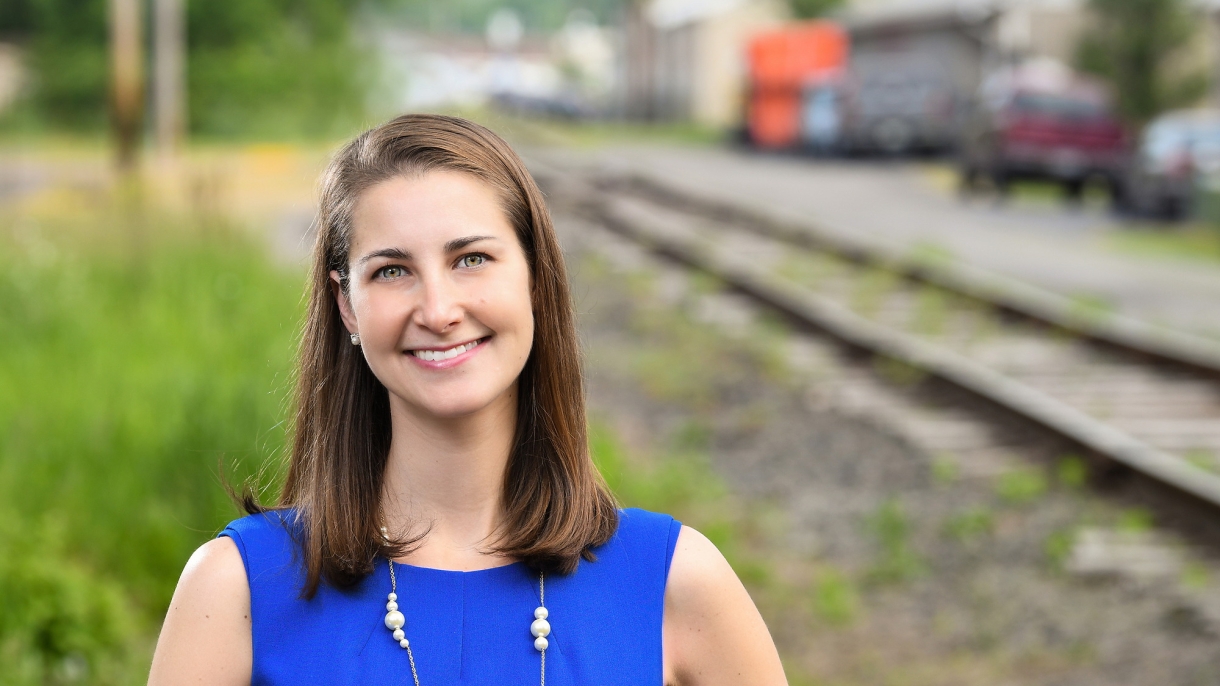 Assoc Prof Civ & Env Eng